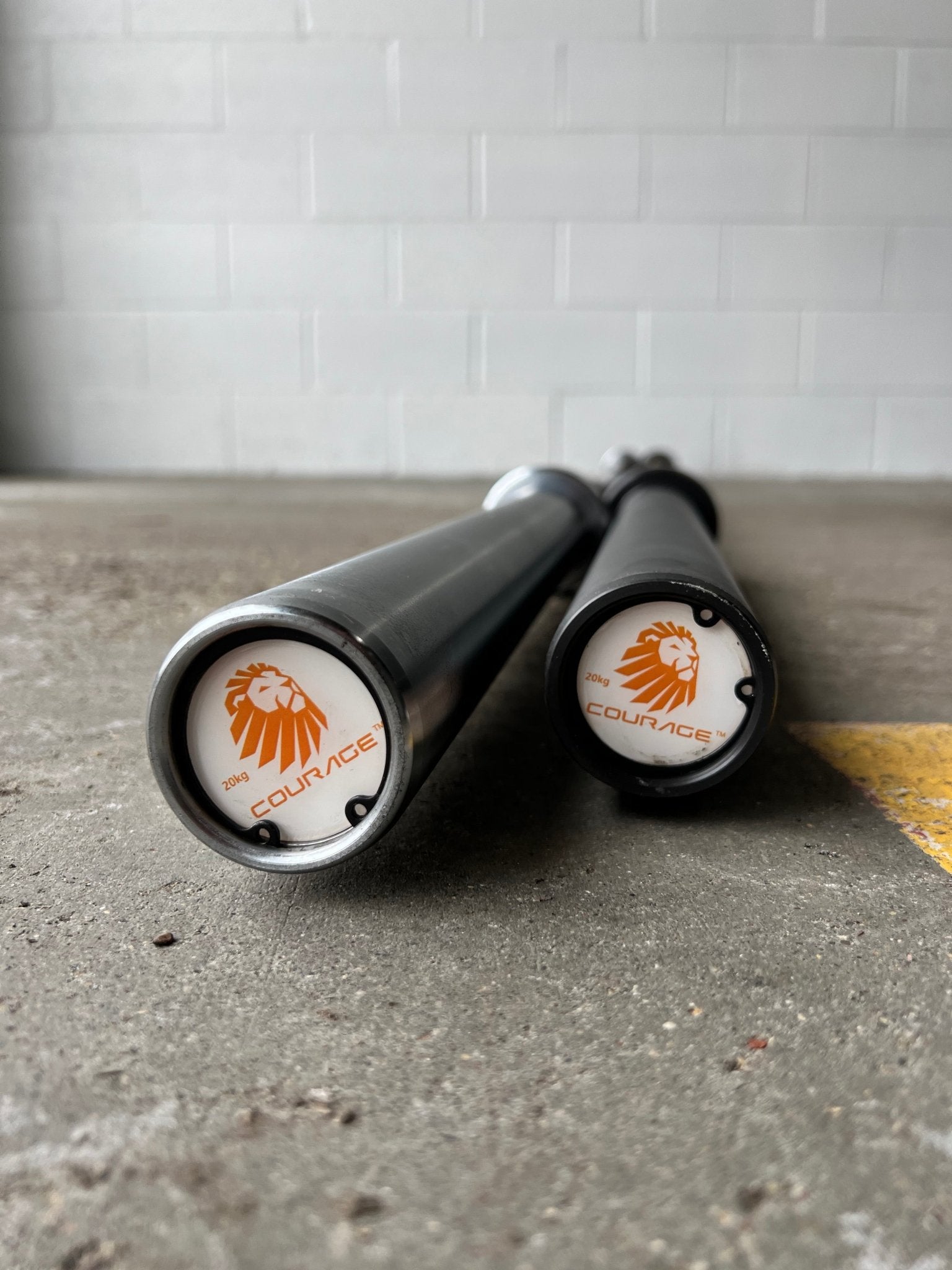 Courage Black + Chrome 45lb Barbell – Courage Heavy Equipment